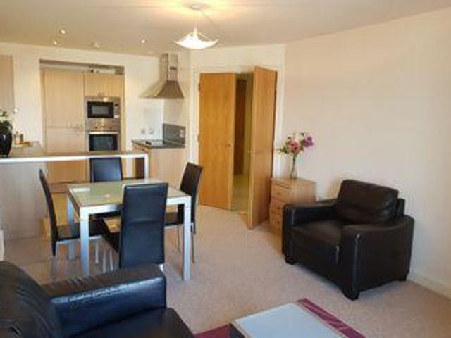 2 Bedrooms Flat for rent in Fernie Street, Manchester, Greater Manchester M4