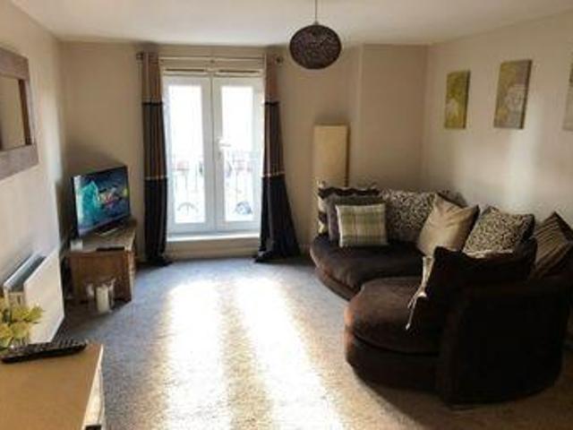 2 Bedrooms Flat for rent in Ffordd James Mcghan, Cardiff CF11