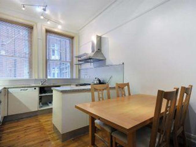 2 Bedrooms Flat for rent in Fitzgeorge Avenue, West Kensington, London W14