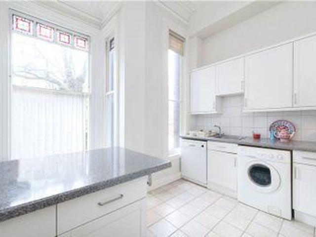 2 Bedrooms Flat for rent in Fitzjohns Avenue, Hampstead, London NW3