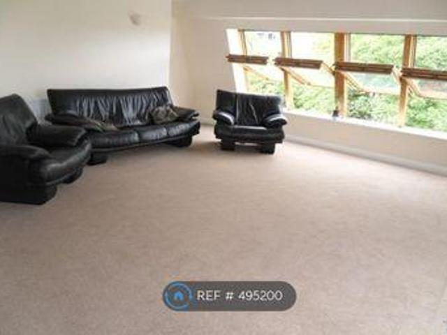 2 Bedrooms Flat for rent in Fitzwilliam Heights, London SE23
