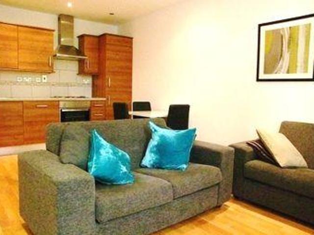 2 Bedrooms Flat for rent in Fieldgate Street, Liverpool Street E1