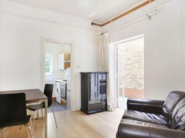 2 Bedrooms Flat for rent in Filmer House, Filmer Road, Fulham SW6