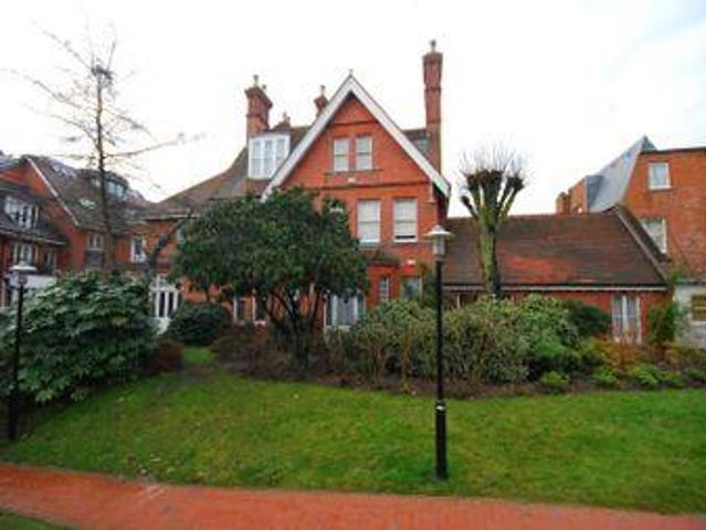 2 Bedrooms Flat for rent in Finchley Road, Hampstead NW3