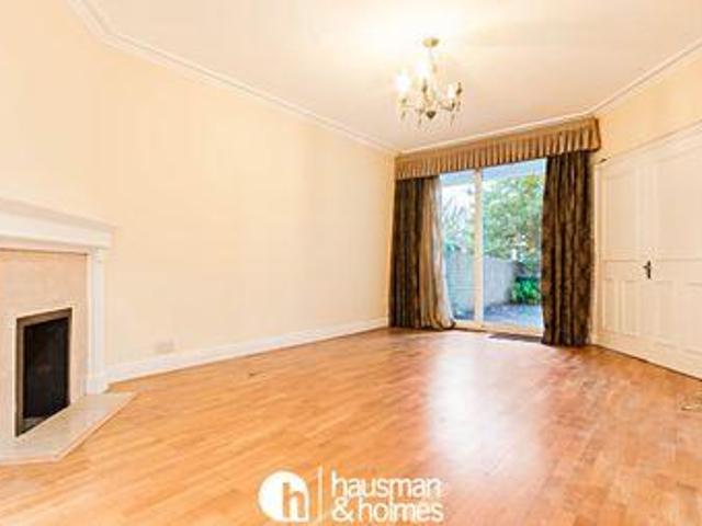 2 Bedrooms Flat for rent in Finchley Road, London NW11