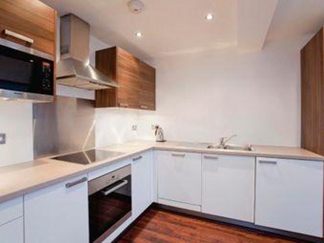2 Bedrooms Flat for rent in Finchley Road, London NW3