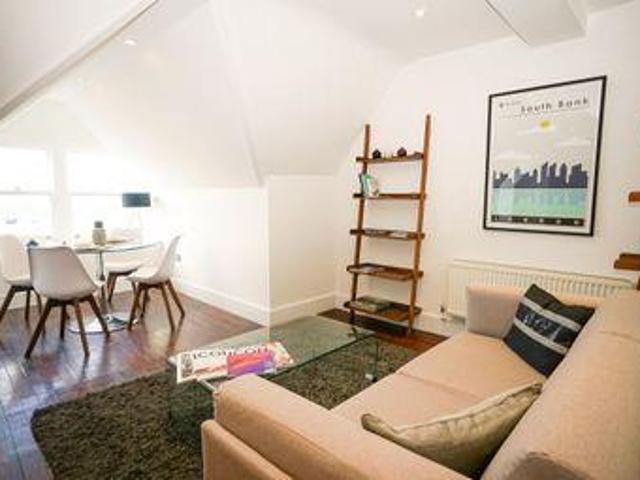 2 Bedrooms Flat for rent in Finchley Road, London NW3