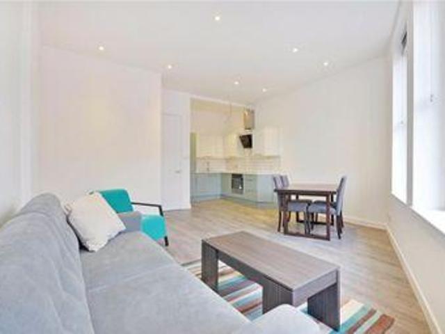 2 Bedrooms Flat for rent in Finchley Road, London NW3