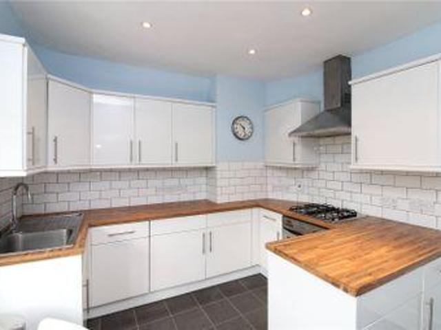 2 Bedrooms Flat for rent in Finchley Way, London N3