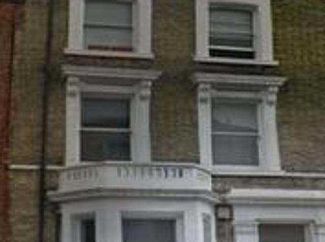 2 Bedrooms Flat for rent in Finborough Road, London SW10