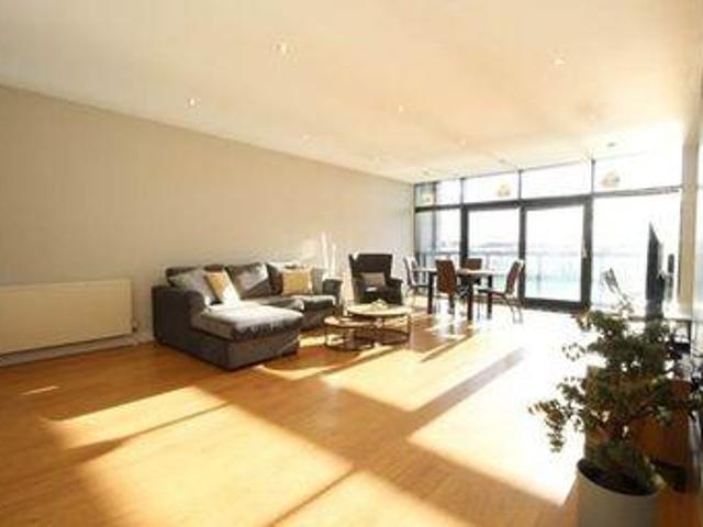 2 Bedrooms Flat for rent in Finnieston Street, Finnieston, Glasgow G3