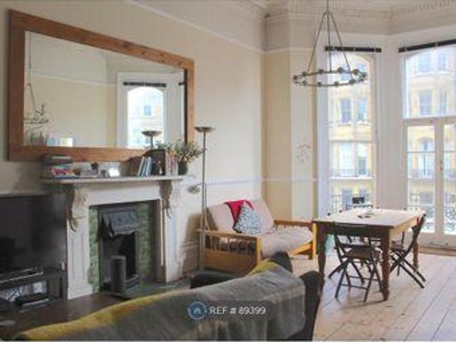 2 Bedrooms Flat for rent in First Avenue, Hove BN3