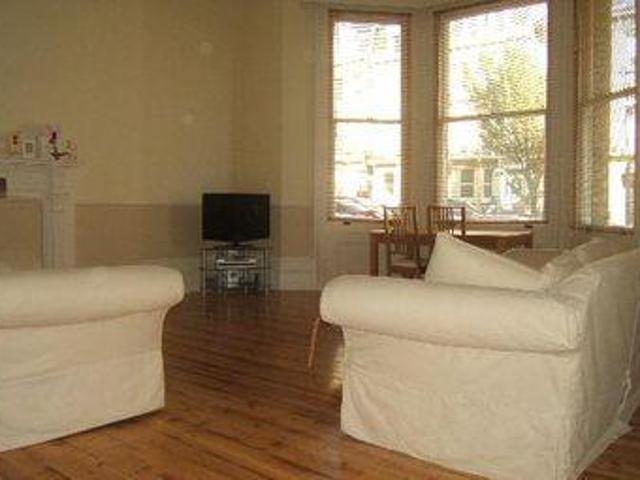 2 Bedrooms Flat for rent in First Avenue, Hove BN3