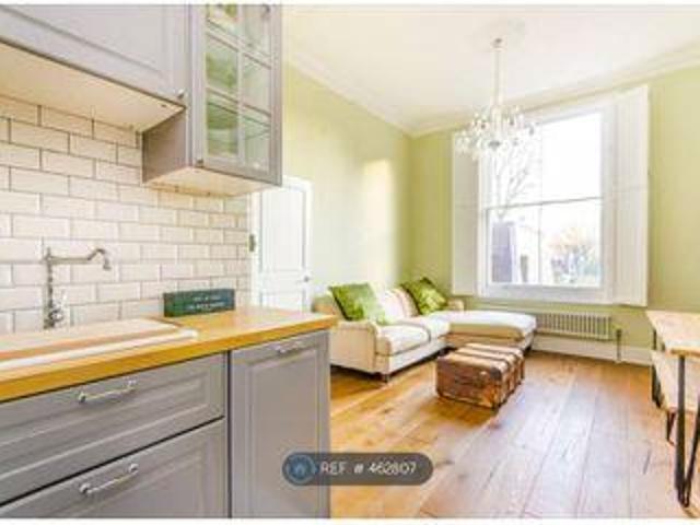 2 Bedrooms Flat for rent in First Floor, London E3