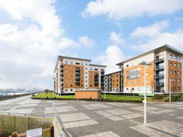 2 Bedrooms Flat for rent in Fishguard Way, Royal Docks E16