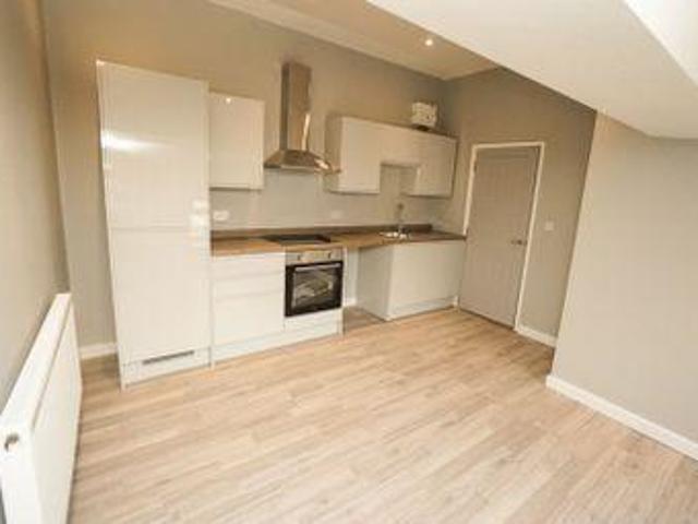 2 Bedrooms Flat for rent in Flat 6, New Street, Blackrod BL6