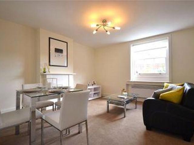 2 Bedrooms Flat for rent in Flat 3, Finchley Road, London NW8