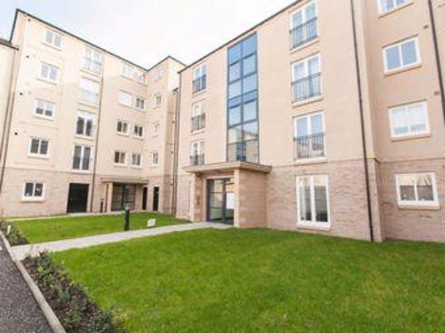 2 Bedrooms Flat for rent in Flaxmill Place, Edinburgh EH6