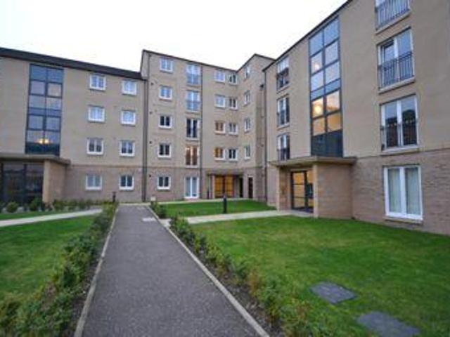 2 Bedrooms Flat for rent in Flaxmill Place, Newhaven, Edinburgh EH6