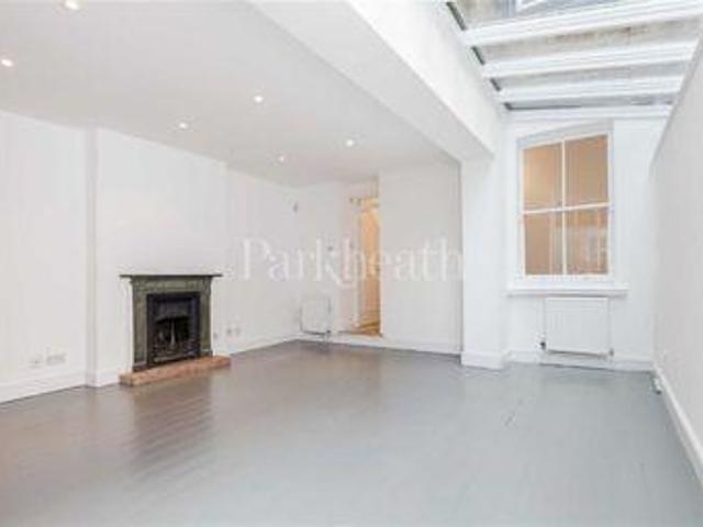 2 Bedrooms Flat for rent in Fleet Road, Belsize Park, London NW3