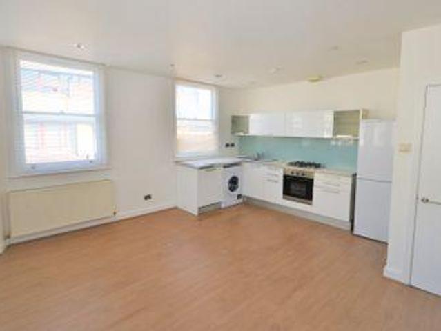 2 Bedrooms Flat for rent in Frampton Street, Central London NW8