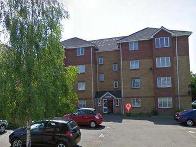 2 Bedrooms Flat for rent in Franklin Way, Near Ikea, Croydon CR0