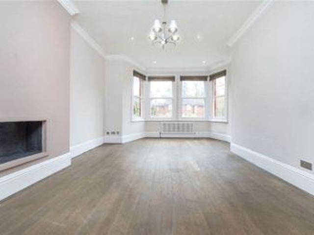2 Bedrooms Flat for rent in Frognal, Hampstead, London NW3