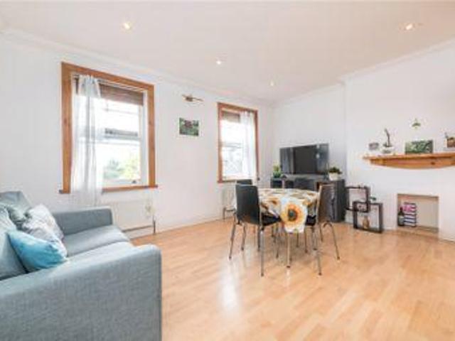 2 Bedrooms Flat for rent in Frognal, Hampstead, London NW3