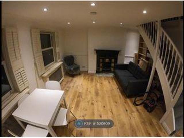 2 Bedrooms Flat for rent in Fulham, London SW6