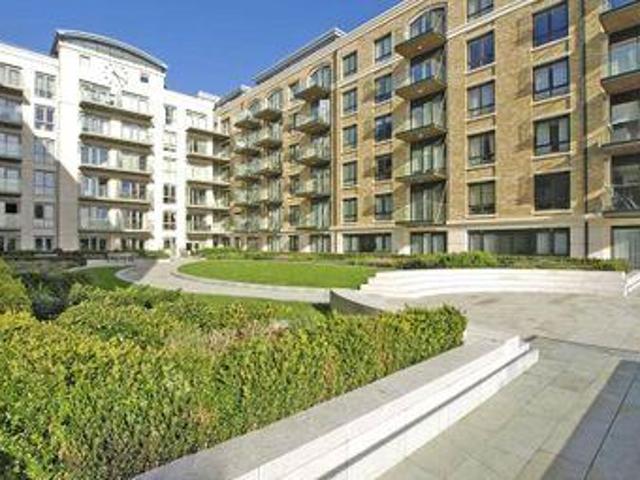 2 Bedrooms Flat for rent in Fulham Reach, Regatta Lane, London W6