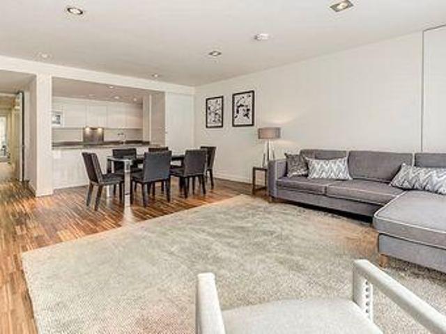 2 Bedrooms Flat for rent in Fulham Road, Chelsea, London SW3