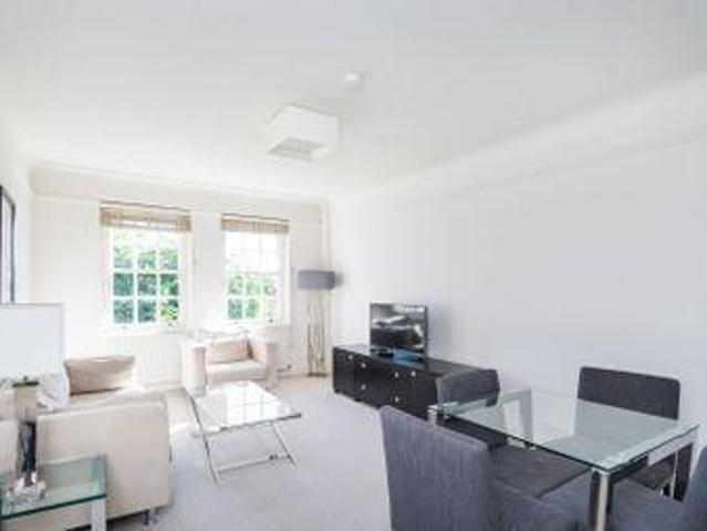 2 Bedrooms Flat for rent in Fulham Road, Chelsea SW3