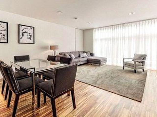 2 Bedrooms Flat for rent in Fulham Road, London SW3