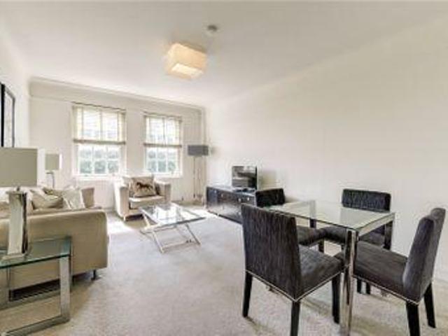 2 Bedrooms Flat for rent in Fulham Road, London SW3