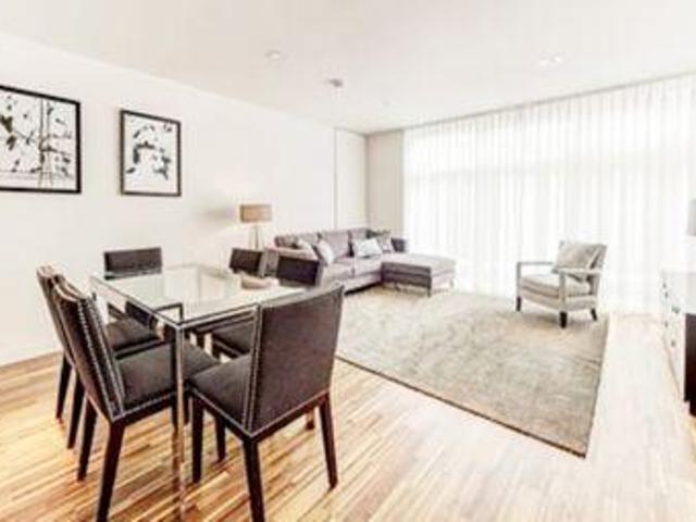 2 Bedrooms Flat for rent in Fulham Road, London SW3