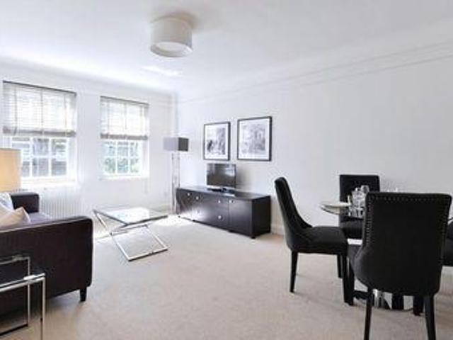 2 Bedrooms Flat for rent in Fulham Road, London SW3