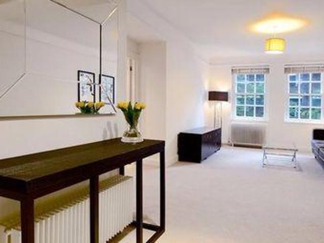 2 Bedrooms Flat for rent in Fulham Road, London SW3