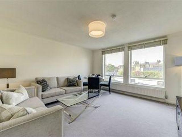2 Bedrooms Flat for rent in Fulham Road, London SW3