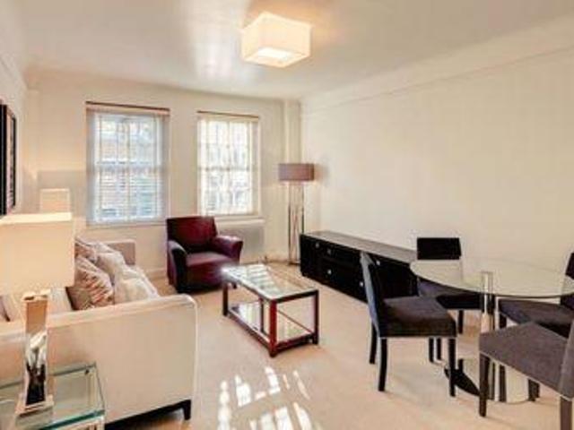 2 Bedrooms Flat for rent in Fulham Road, London SW3