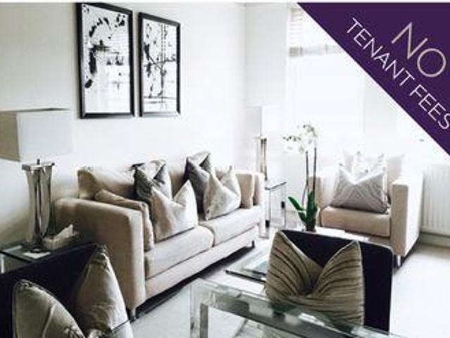 2 Bedrooms Flat for rent in Fulham Road, London SW3