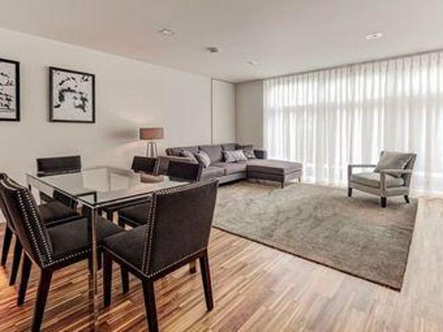 2 Bedrooms Flat for rent in Fulham Road, London SW3