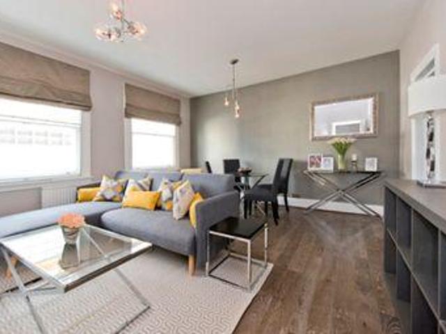 2 Bedrooms Flat for rent in Fulham Road, London SW10