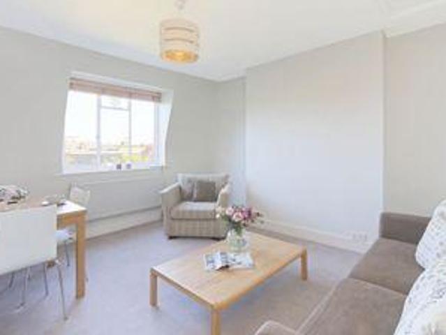 2 Bedrooms Flat for rent in Fulham Road, London SW6
