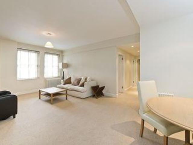 2 Bedrooms Flat for rent in Fulham Road, South Kensington, London SW3