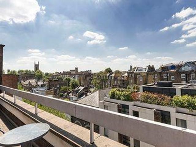 2 Bedrooms Flat for rent in Fulham Road, South Kensington SW3