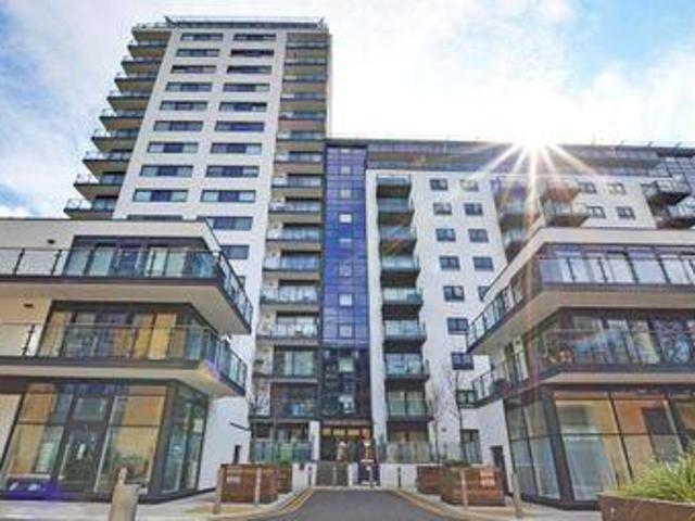 2 Bedrooms Flat for rent in Knights Tower 14 Wharf Street, London SE8