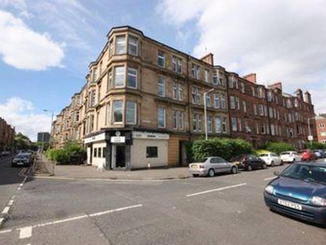2 Bedrooms Flat for rent in Kelbourne Street, Glasgow G20