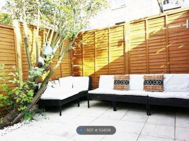 2 Bedrooms Flat for rent in Kelmscott, London SW11