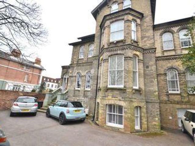 2 Bedrooms Flat for rent in Kendrick Road, Reading RG1