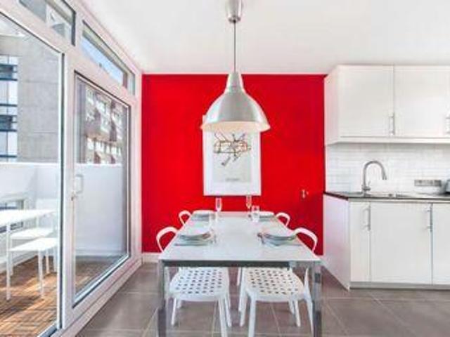 2 Bedrooms Flat for rent in Kennington Lane, London SE11